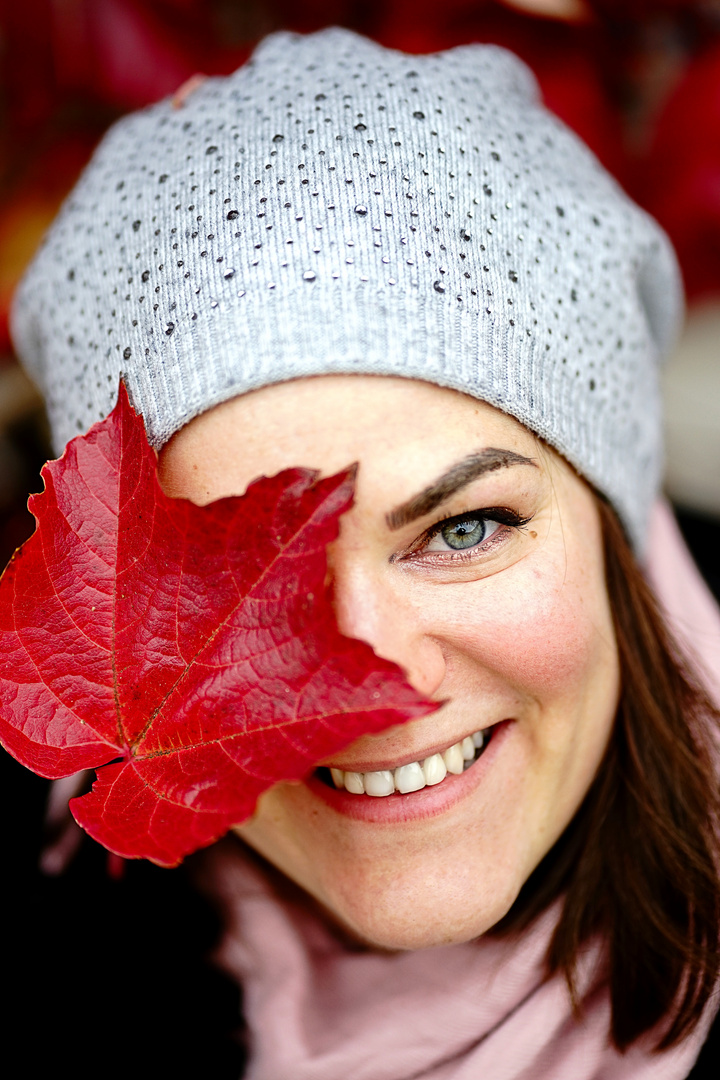 November Smile Foto & Bild | portrait, portrait frauen, outdoor Bilder ...