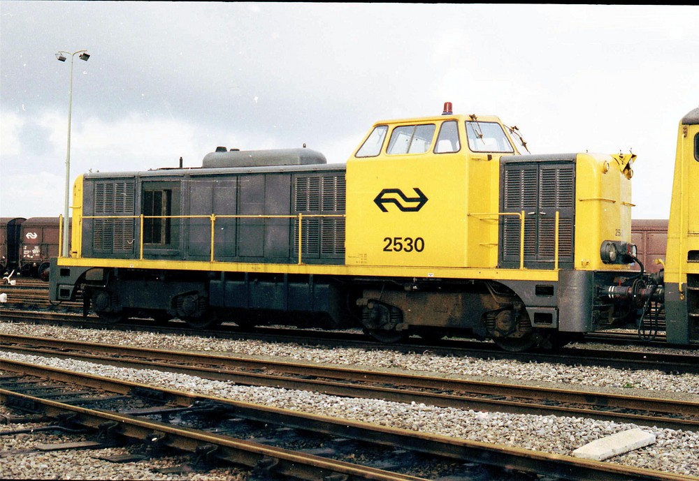 NS 2530 Einzelganger Foto & Bild | dampf-, diesel- und e-loks, eisenbahn, verkehr & fahrzeuge ...