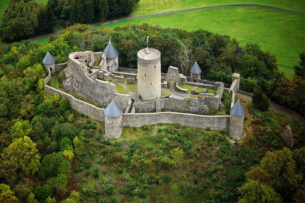 Nürburg Luftaufnahme Foto & Bild | landschaft, luftaufnahmen, eifel ...