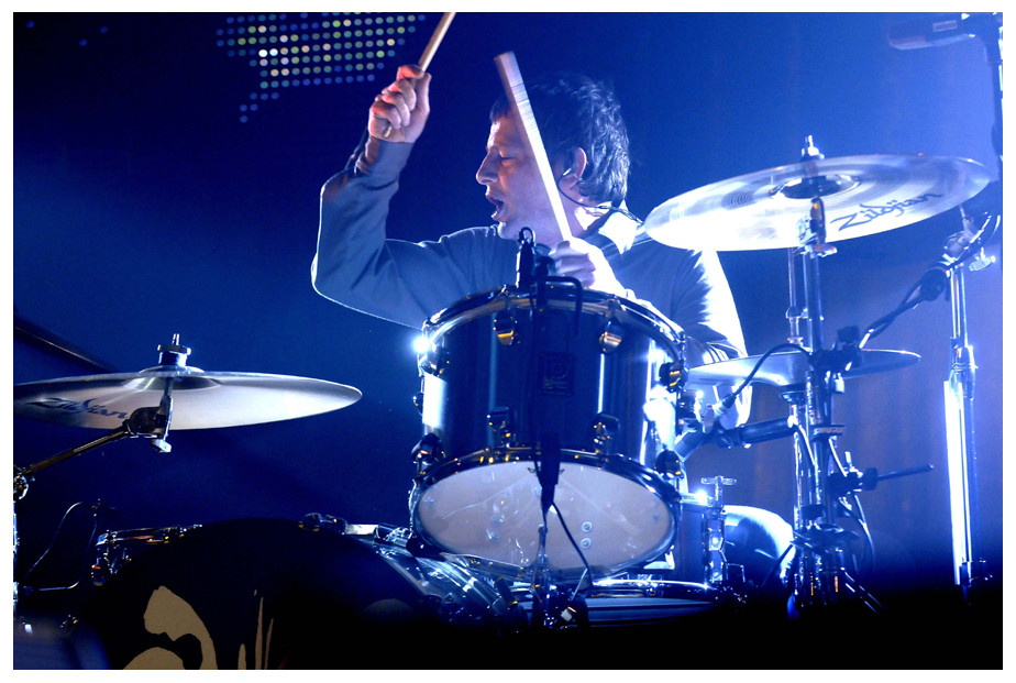 Oasis-Drummer Chris Sharrock in Aktion Foto & Bild | kunstfotografie ...
