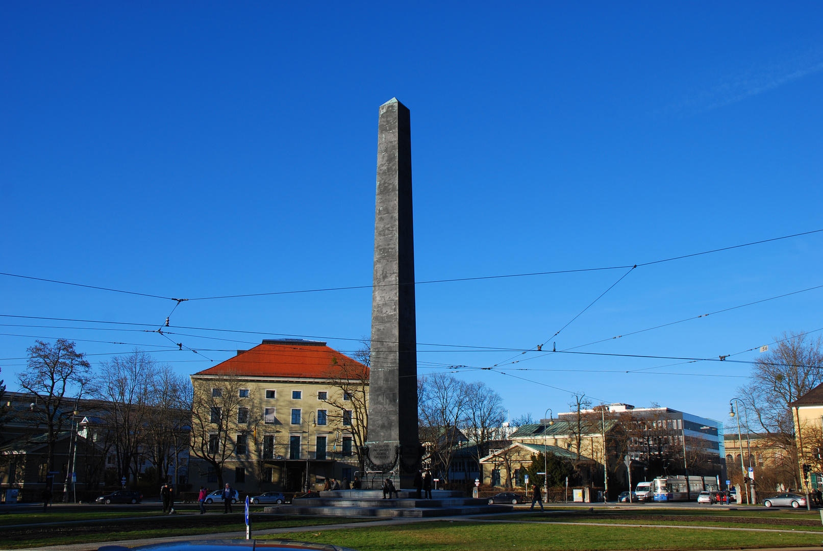 Obelisk am Karolinenplatz Foto & Bild | architektur, stadtlandschaft ...