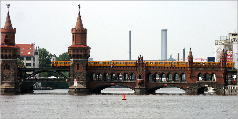 Oberbaumbrücke Foto & Bild | deutschland, europe, berlin Bilder auf ...