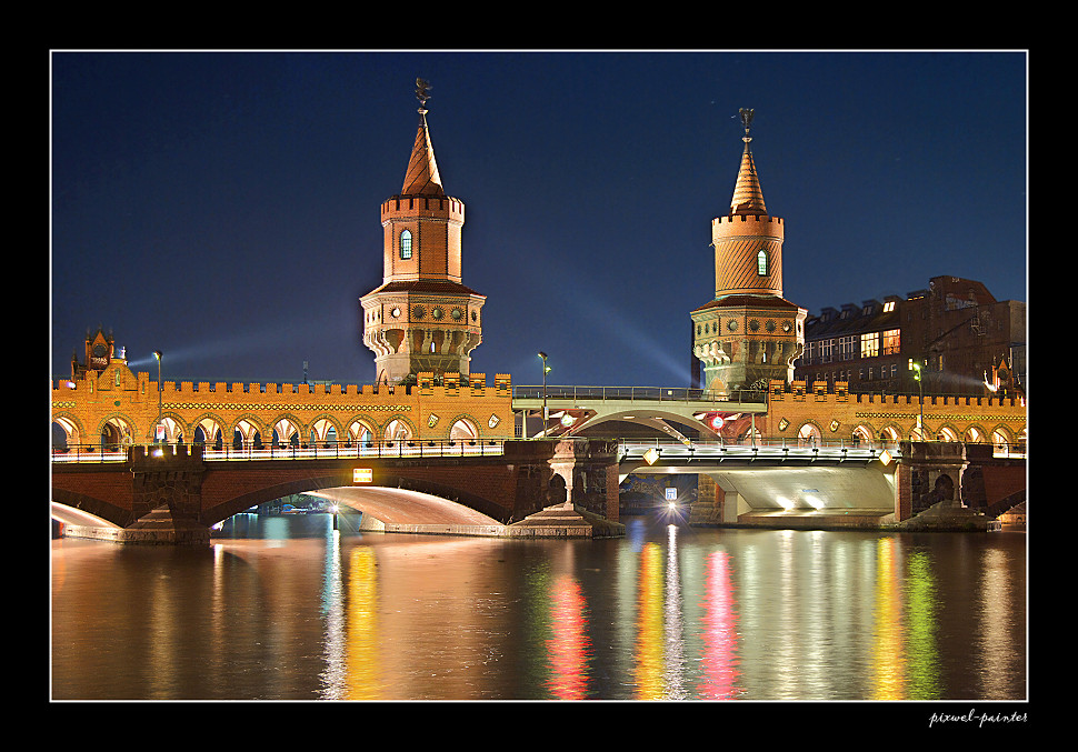Oberbaumbrücke Berlin Foto & Bild | architektur, architektur bei nacht ...