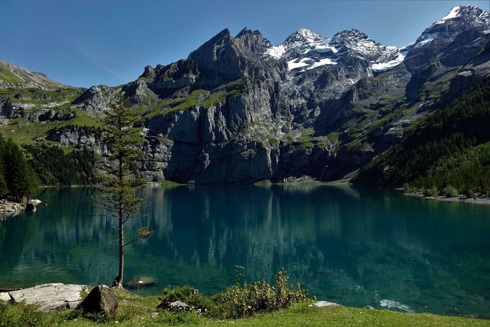 Oeschinensee Foto & Bild | natur Bilder auf fotocommunity