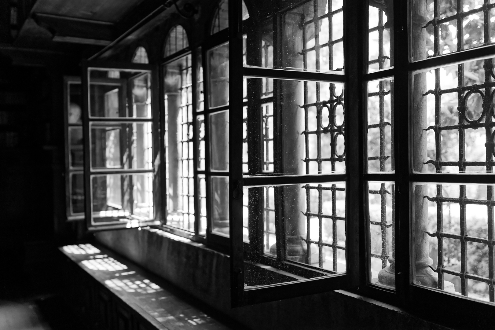 // offene fenster Foto & Bild | architektur, fenster & türen ...