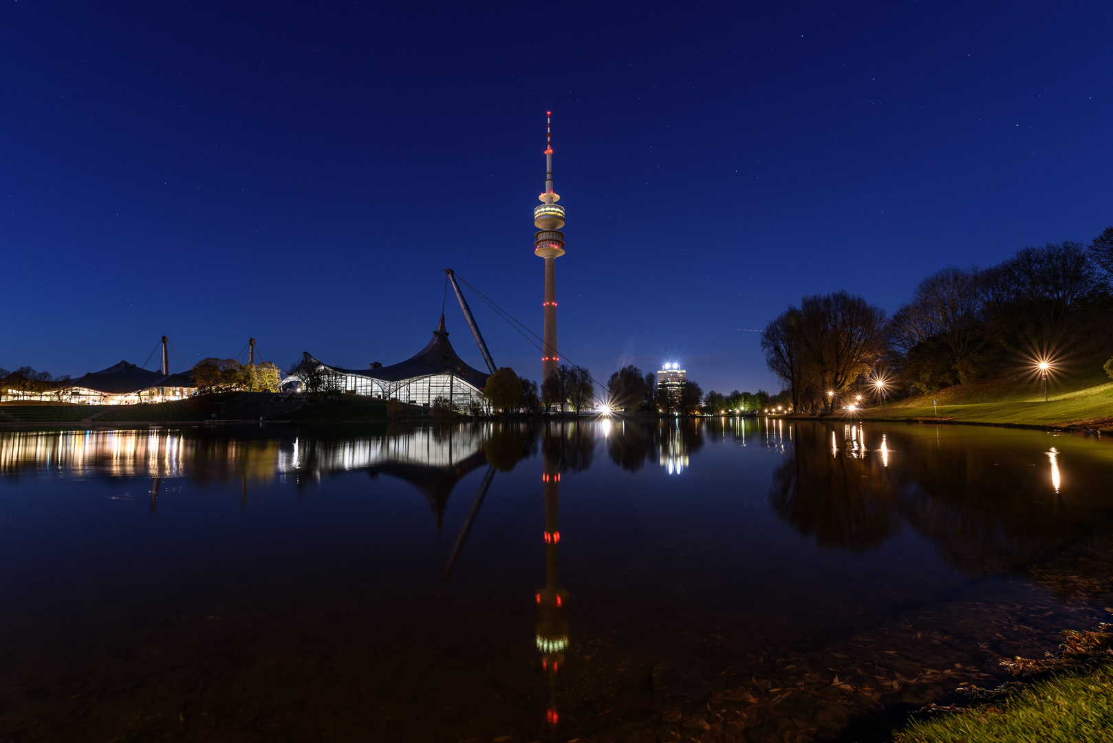 Olympiasee im Olympiapark München Foto & Bild | world, münchen ...