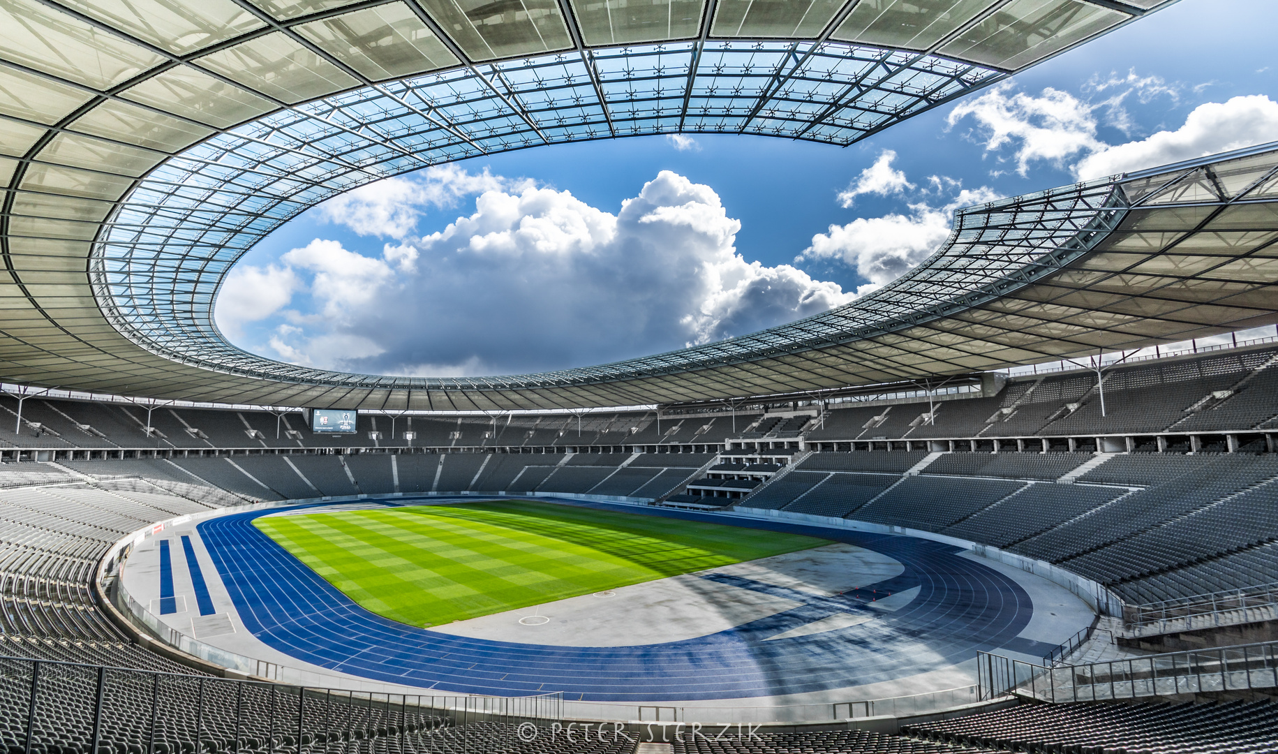 Olympiastadion Berlin Foto & Bild | architektur, profanbauten ...