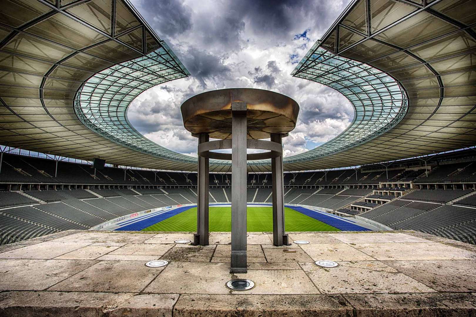 Olympiastadion Berlin Foto & Bild | architektur, motive Bilder auf ...