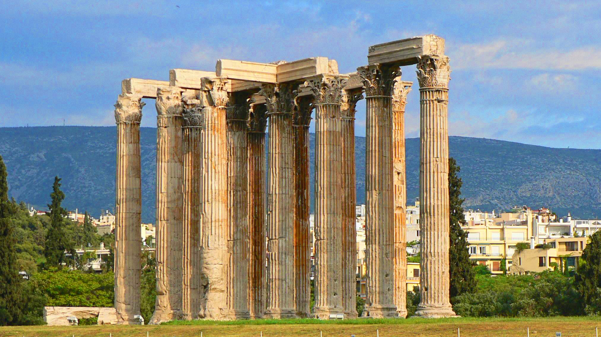 Olympieion, The Temple of the Olympian Zeus Foto & Bild | europe ...