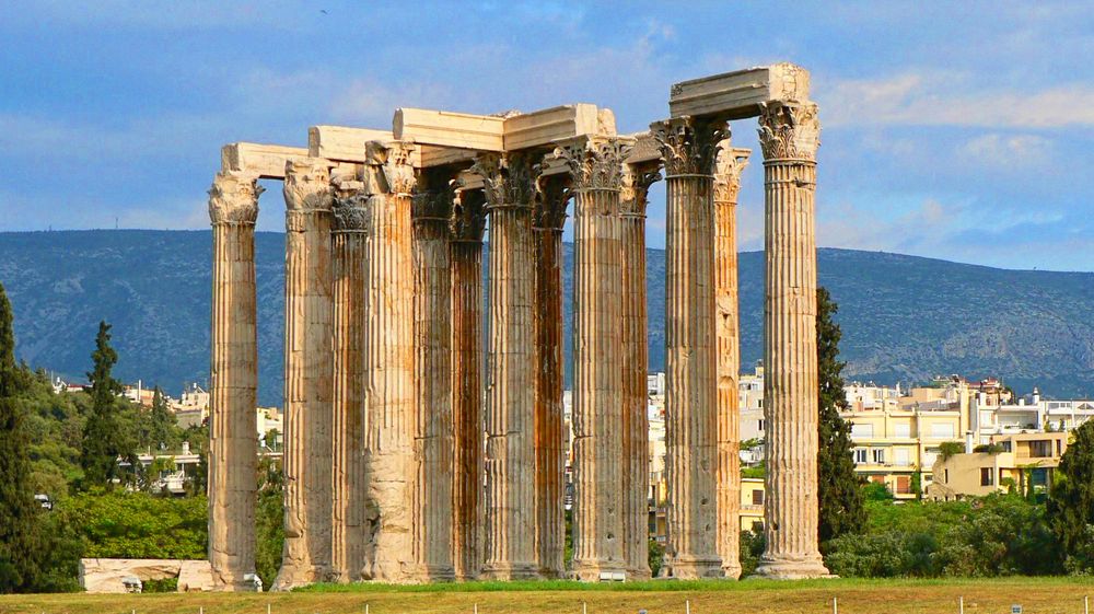 Olympieion, The Temple of the Olympian Zeus Foto & Bild | europe ...