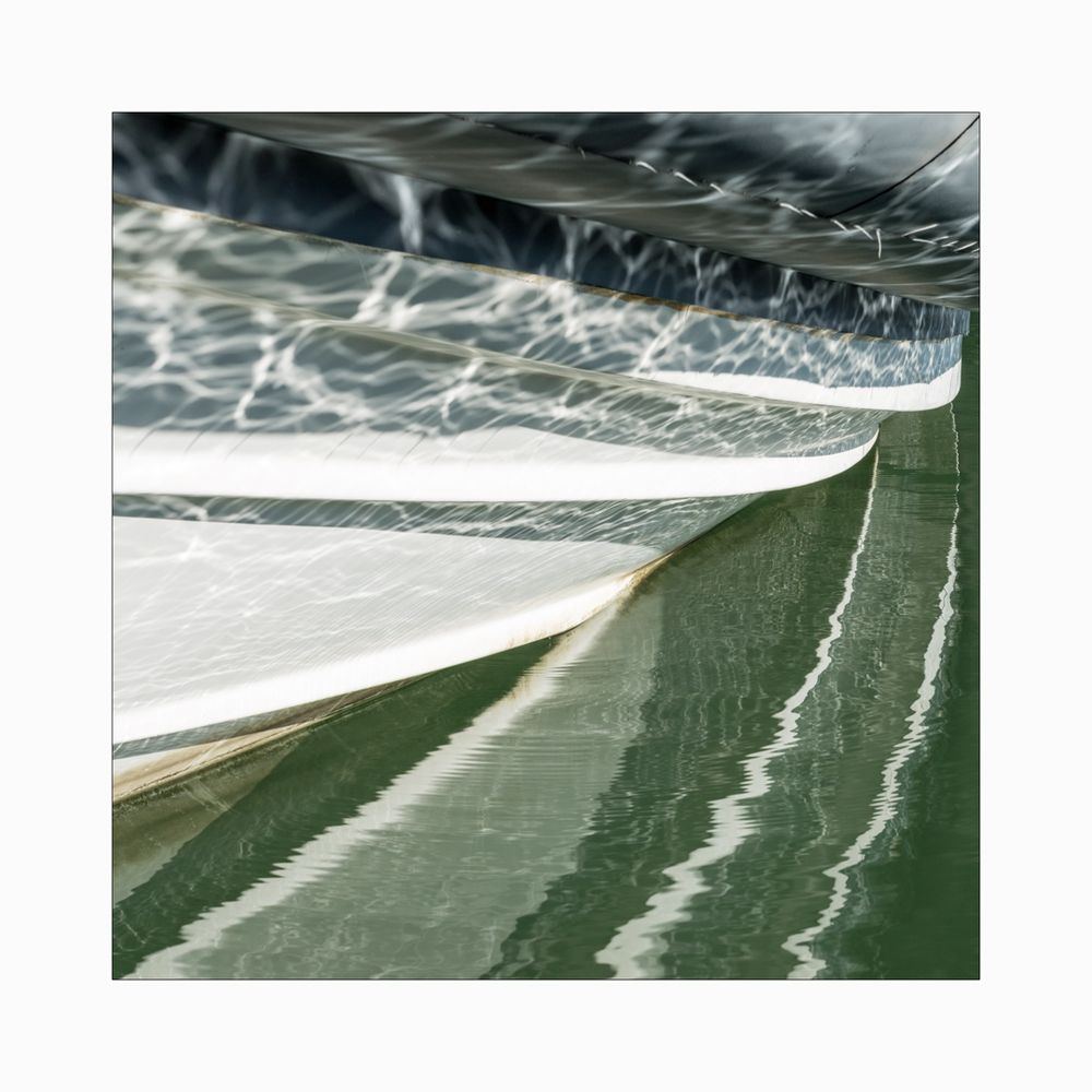 On water Foto & Bild | art, spezial, wasser Bilder auf fotocommunity