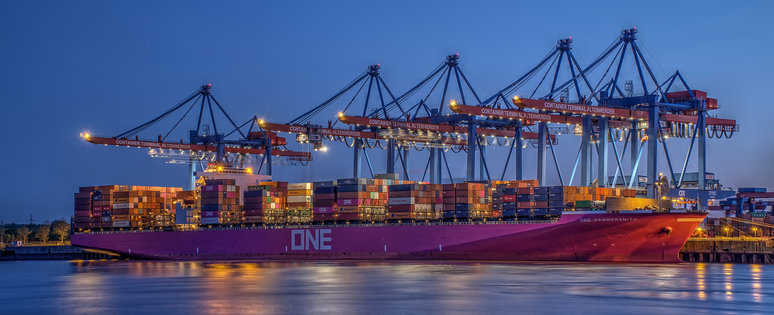 ONE HAMMERSMITH Foto & Bild | schiffe und seewege, motorschiffe ...