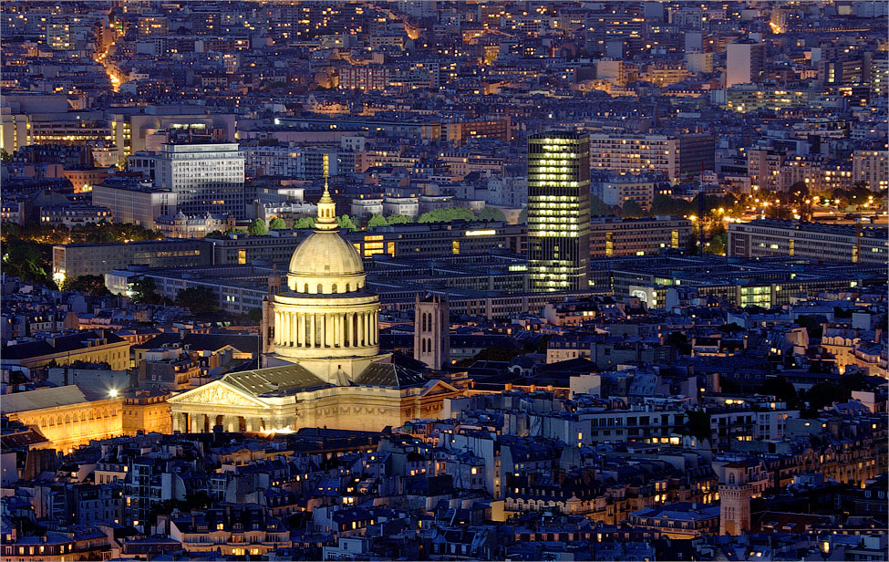 One Night In Paris VI Foto & Bild | architektur, architektur bei nacht ...