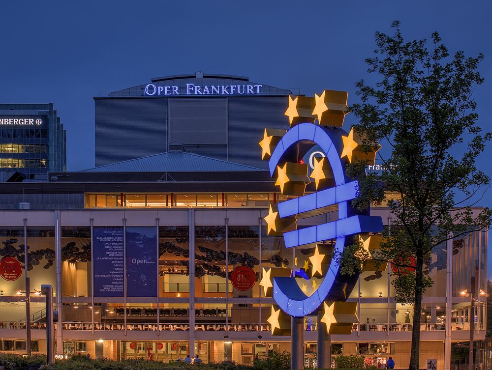 Oper Frankfurt Foto & Bild | world, dokumentation, outdoor Bilder auf ...