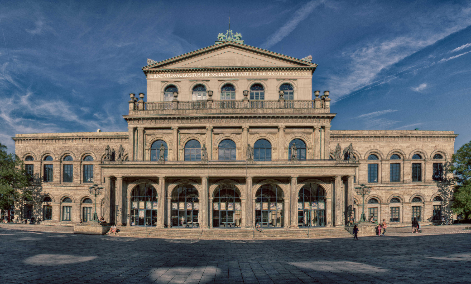 Oper Hannover HDR 1a Foto & Bild | gebäude, hdr, oper Bilder auf ...