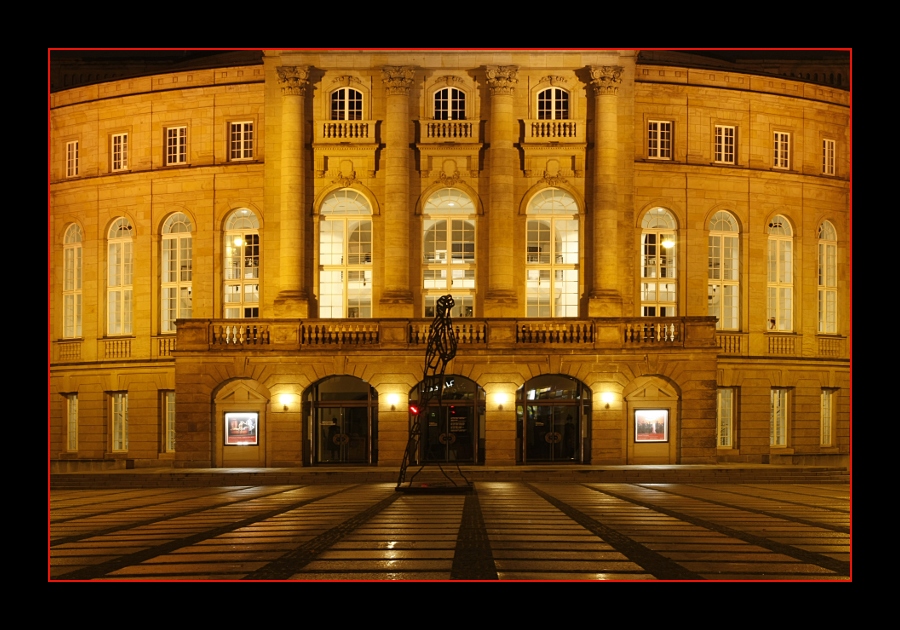 Opernhaus Chemnitz Foto & Bild | architektur, architektur bei nacht ...