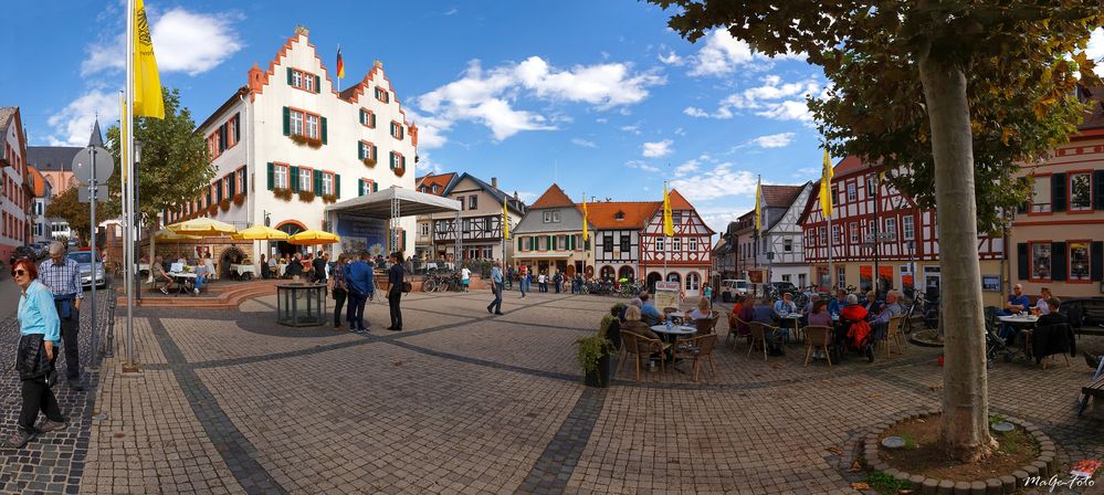 Oppenheim Rathausplatz Foto & Bild | world, deutschland, europe Bilder ...