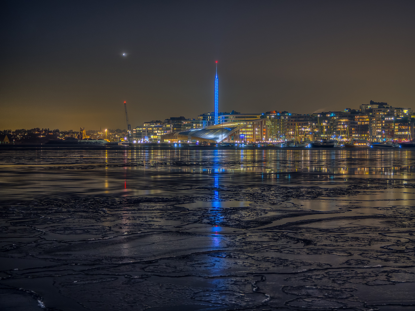 Oslo @ night Foto & Bild | night, hdr, oslo Bilder auf fotocommunity