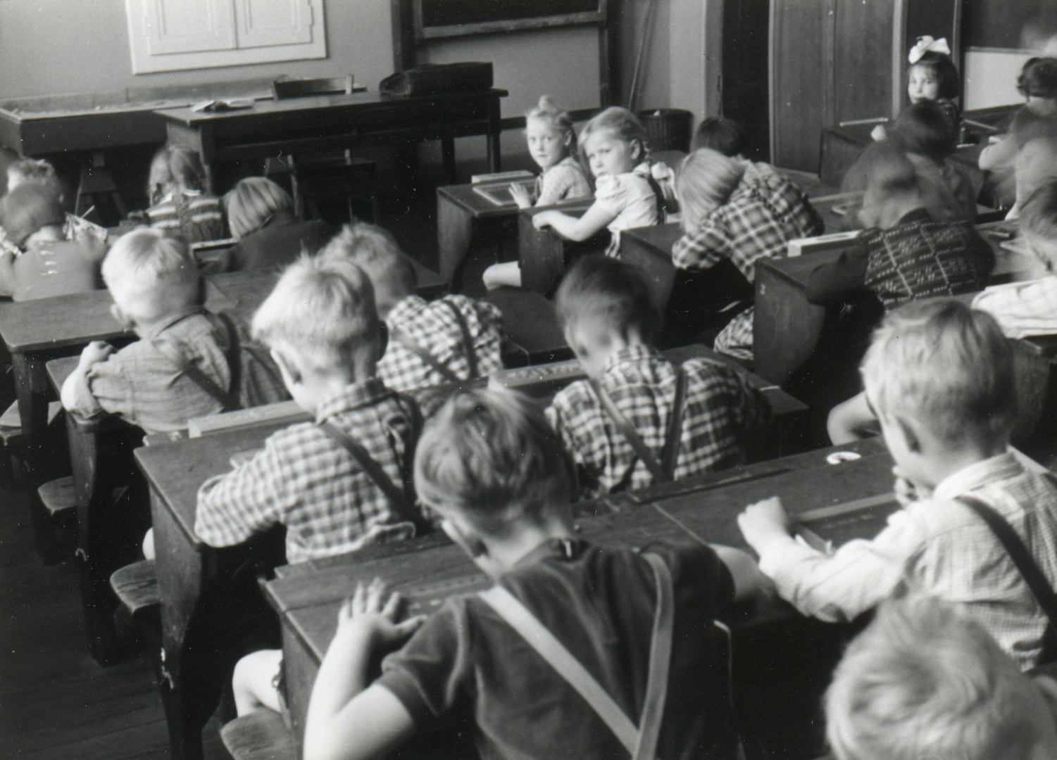 o.T. 303 fotografiert in den 40er Jahren Foto & Bild | kinder, kinder ...