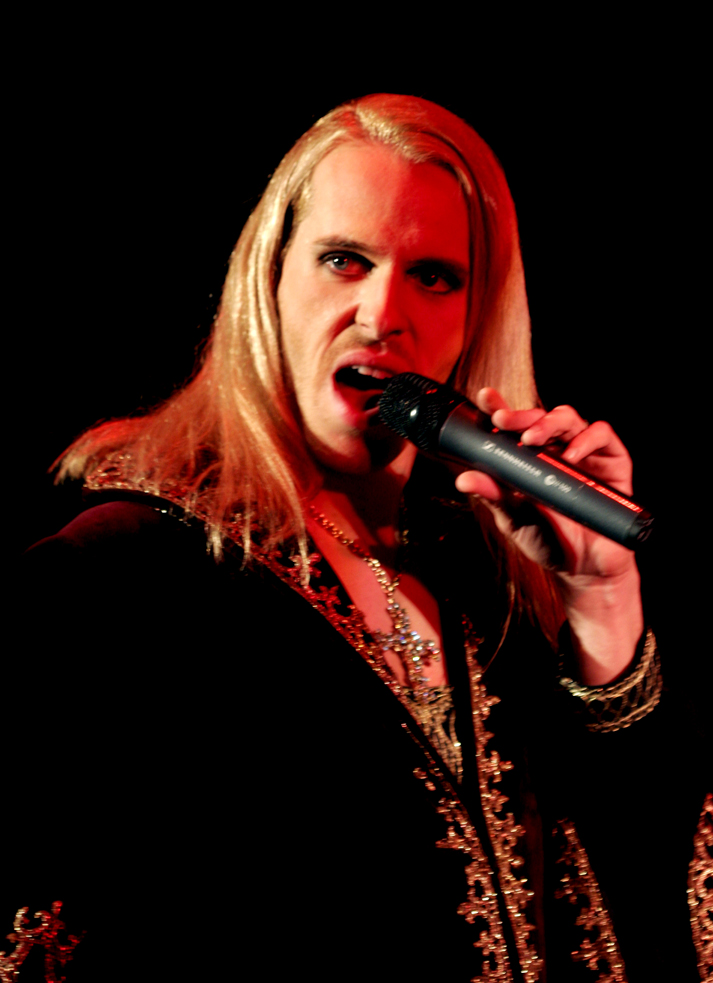 o.T.* Christian Schöne Foto & Bild | kunstfotografie & kultur, theater ...