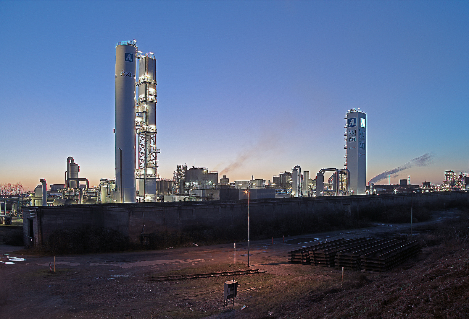 OXEA - AL Foto & Bild | industrie und technik, chemie ...