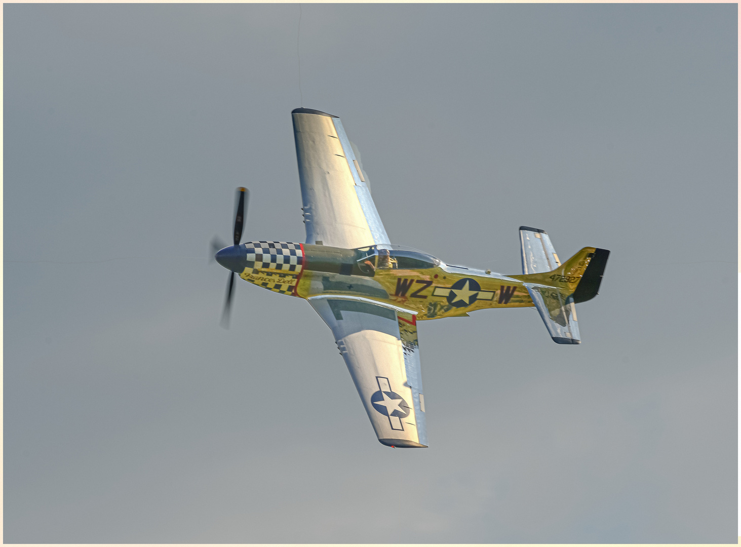 P-51 Mustang „Frances Dell“ Foto & Bild | airplane, luft, verkehr ...