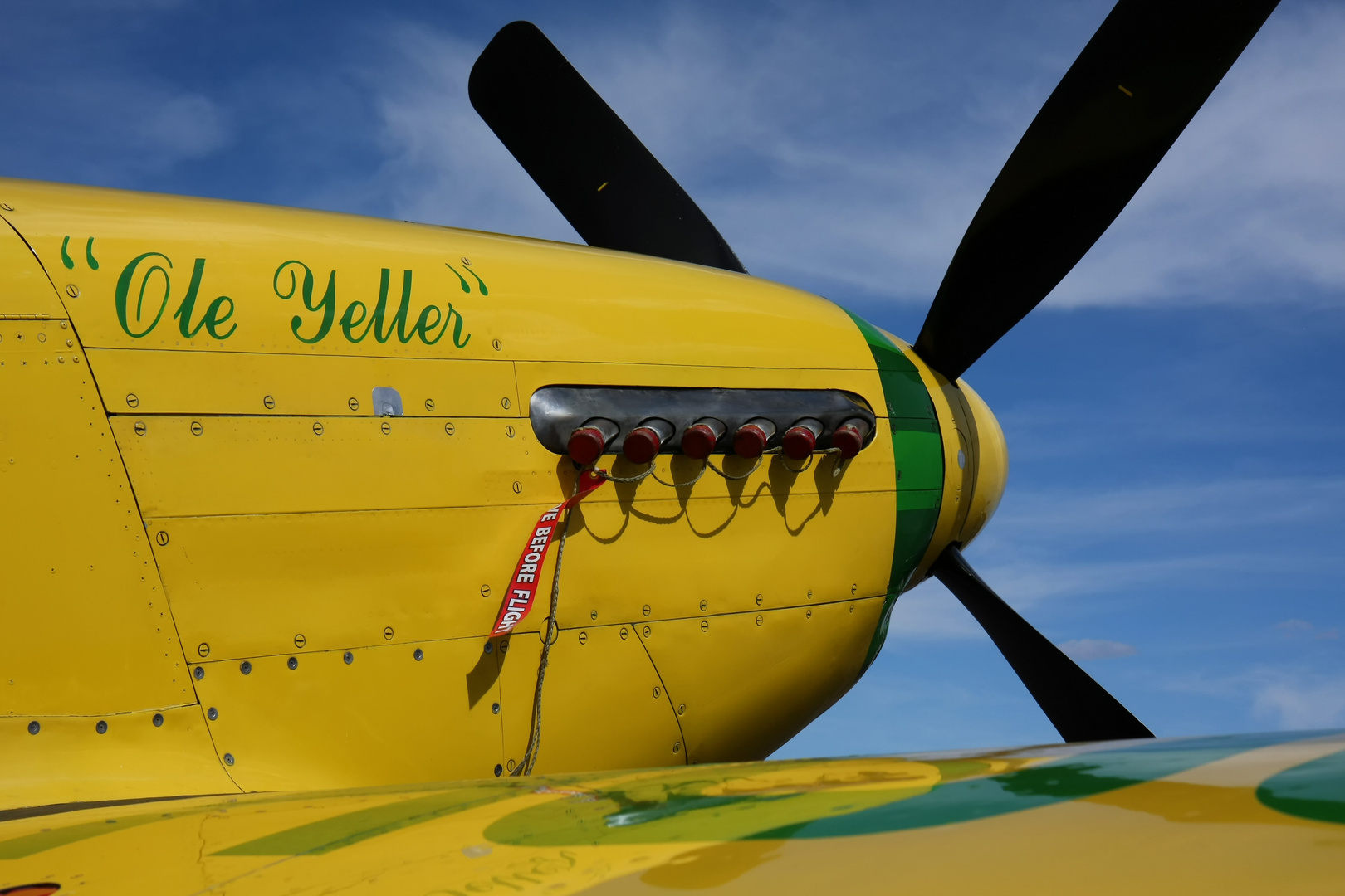 P 51 Ole Yeller Foto And Bild Luftfahrt Oldtimer Flugzeuge Verkehr And Fahrzeuge Bilder Auf 
