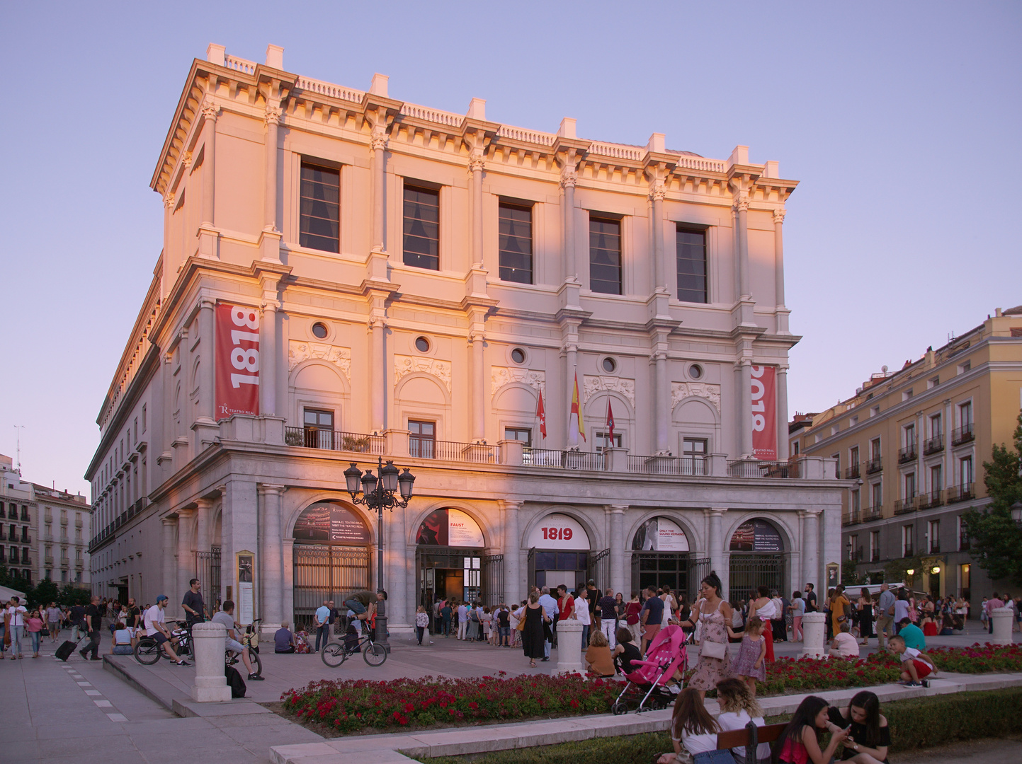 Pablo Alborán – Prometo Tour 2018 Foto & Bild | spain, world, spanien ...