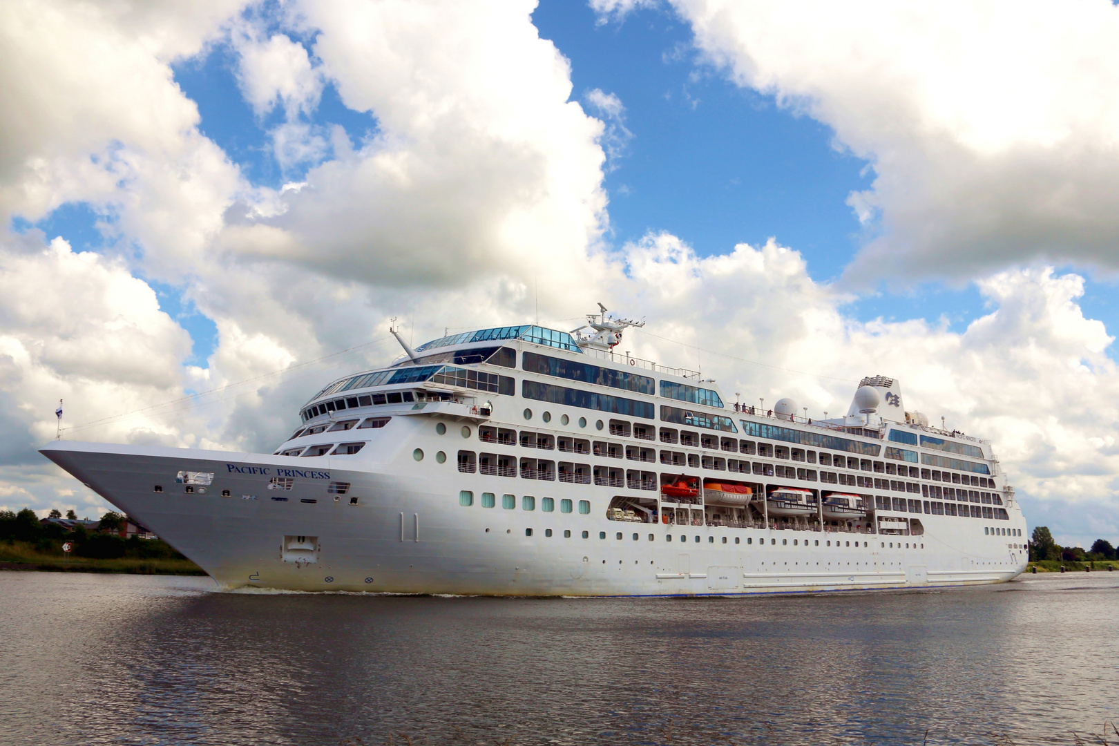 Pacific Princess Foto & Bild | nok, technik, motive Bilder auf ...