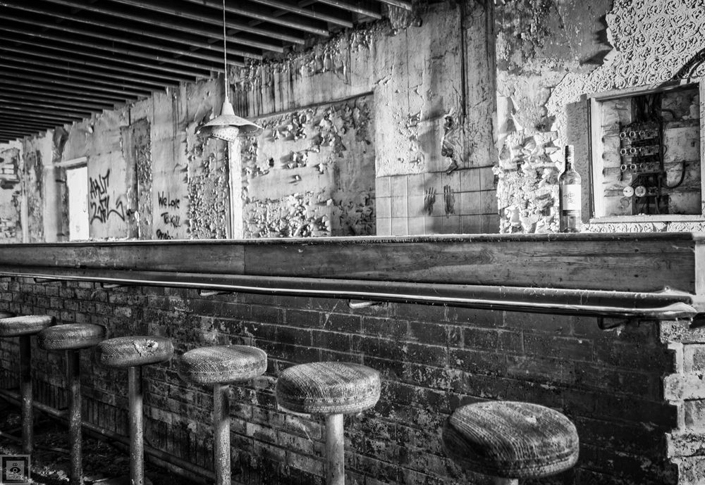 Palace Bar Foto & Bild | architektur, reportage dokumentation, (zeit-)geschichte Bilder auf ...