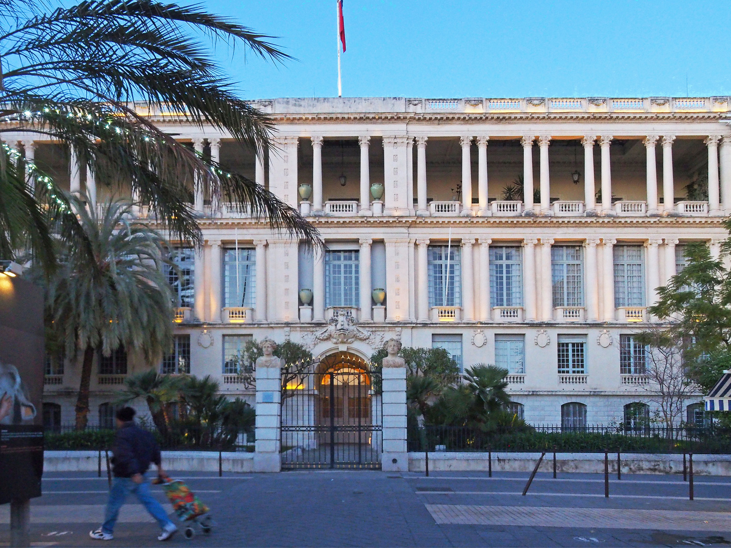 Palais de la Préfecture des Alpes-Maritimes photo et image | frankreich ...