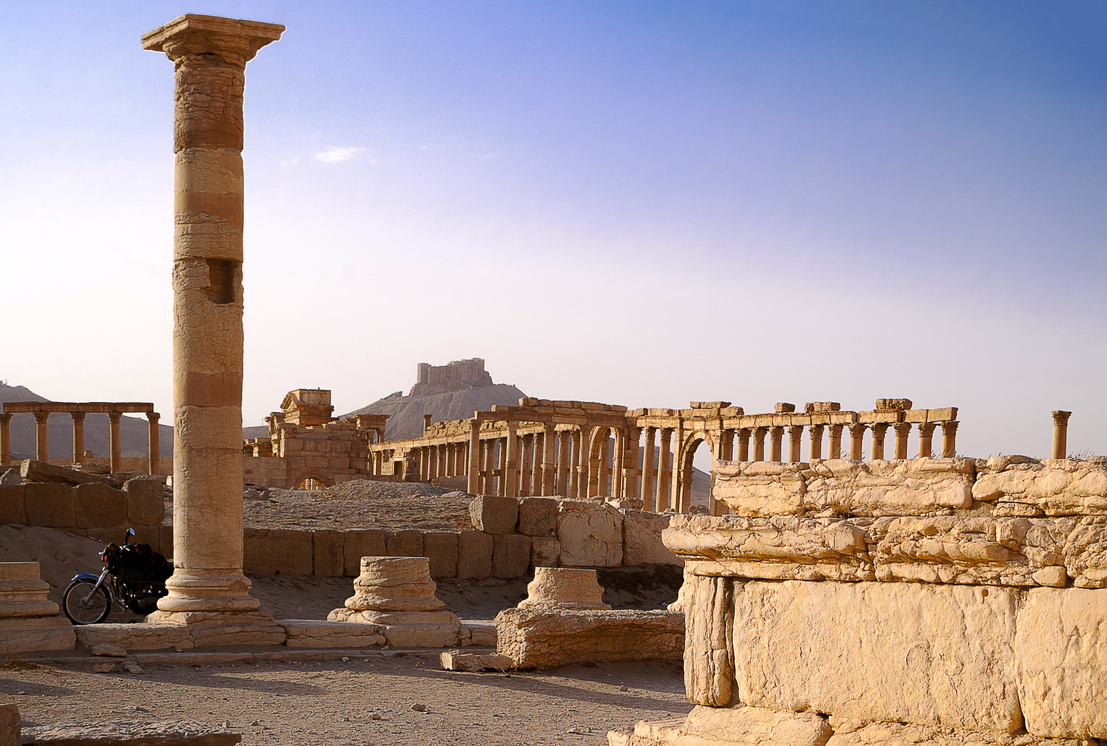 Palast der Zenobia Foto & Bild | asia, middle east, syria Bilder auf ...