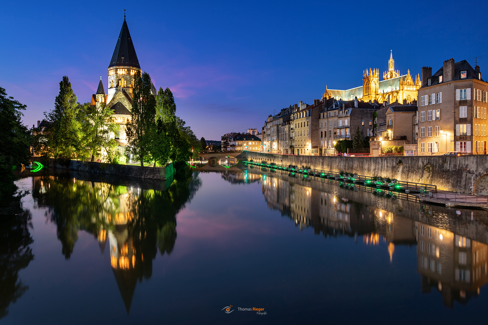 Panorama von "Temple Neuf" bis zur "Cathedrale de Metz" an der Mosel ...