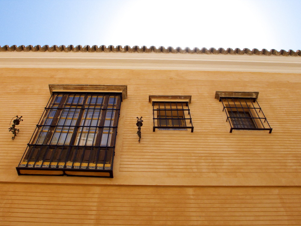 Paramento exterior Imagen & Foto | arquitectura, sevilla, motivos Fotos ...