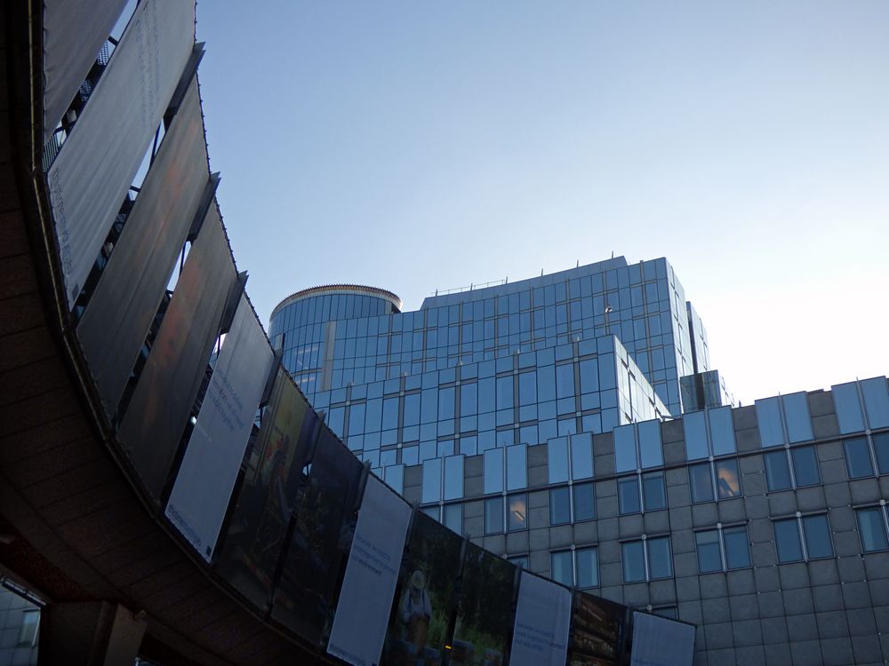 Parlamentarium Foto & Bild | architektur, europe, benelux Bilder auf ...