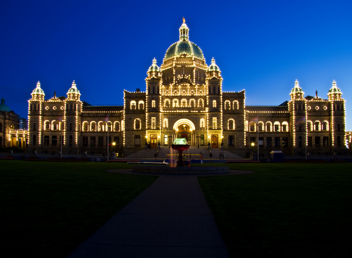 Parliament of Victoria Foto & Bild | north america, canada, the west ...