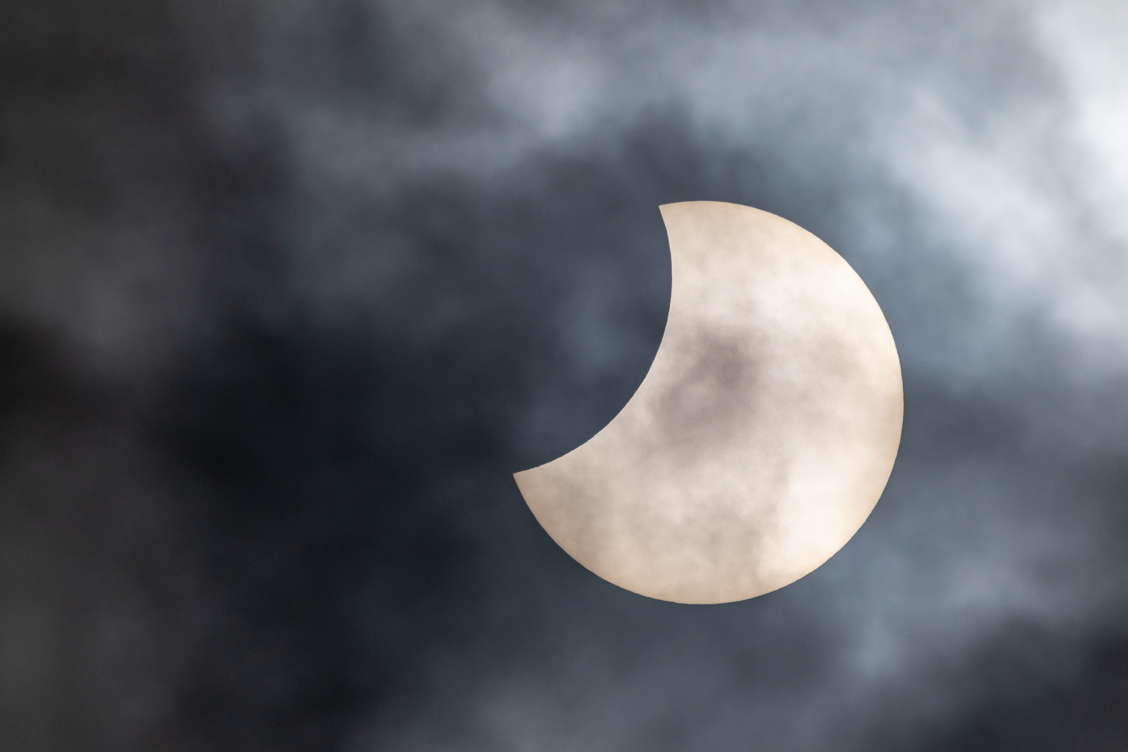 Partielle Sonnenfinsternis II Foto & Bild | deutschland, europe ...