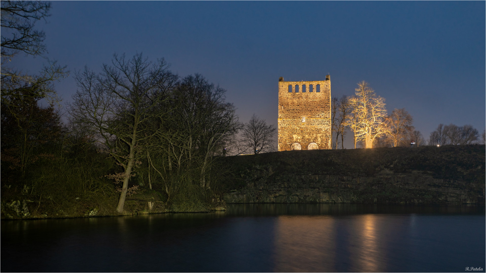 Pech gehabt... Foto & Bild | kirche, nachtaufnahme, privat Bilder auf ...