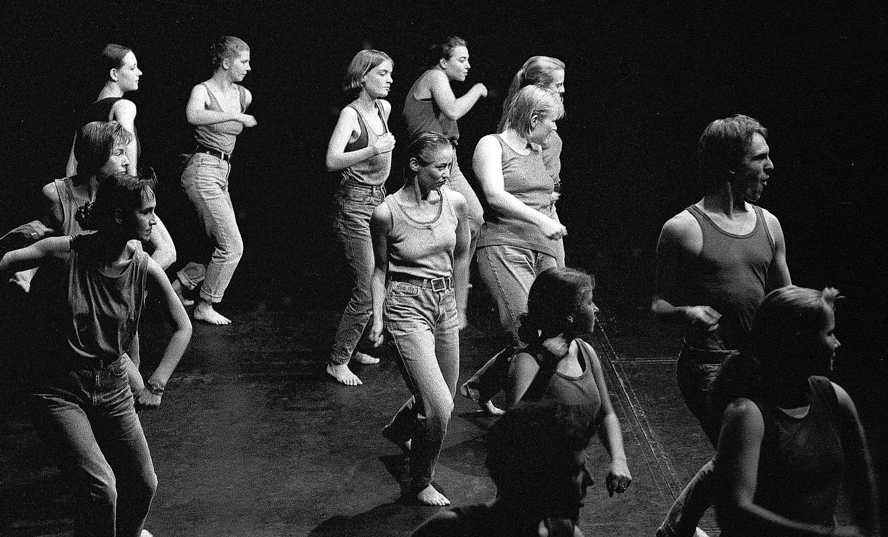 PERFORMANCE I Foto & Bild | erwachsene menschen, kunstfotografie ...