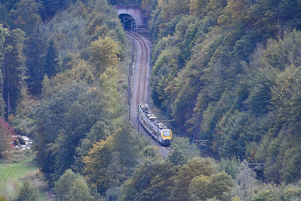 Personenzug bei Stoumont-Point de Vue du Congo (B) Foto & Bild | züge ...