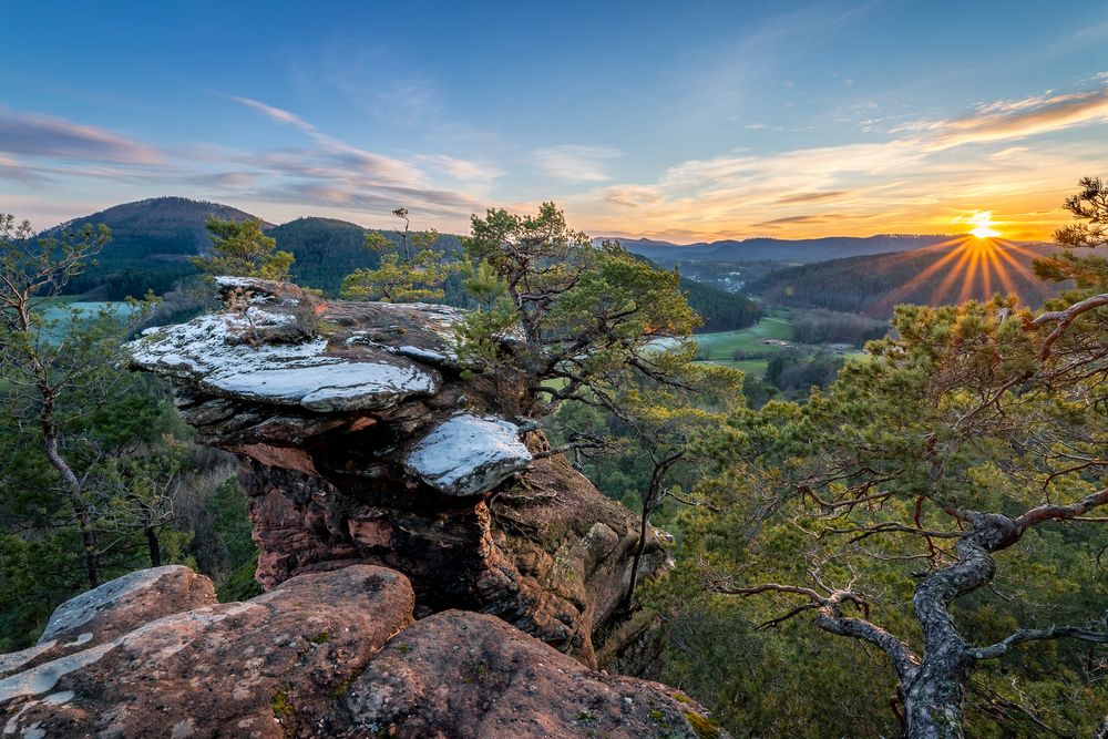 Pfalz - Sonnenuntergang nach langem grau Foto & Bild | deutschland ...