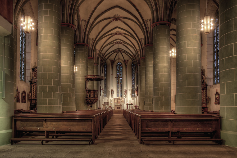 Pfarrkirche St. Johannes Baptist / Attendorn Foto & Bild | architektur, sakralbauten ...