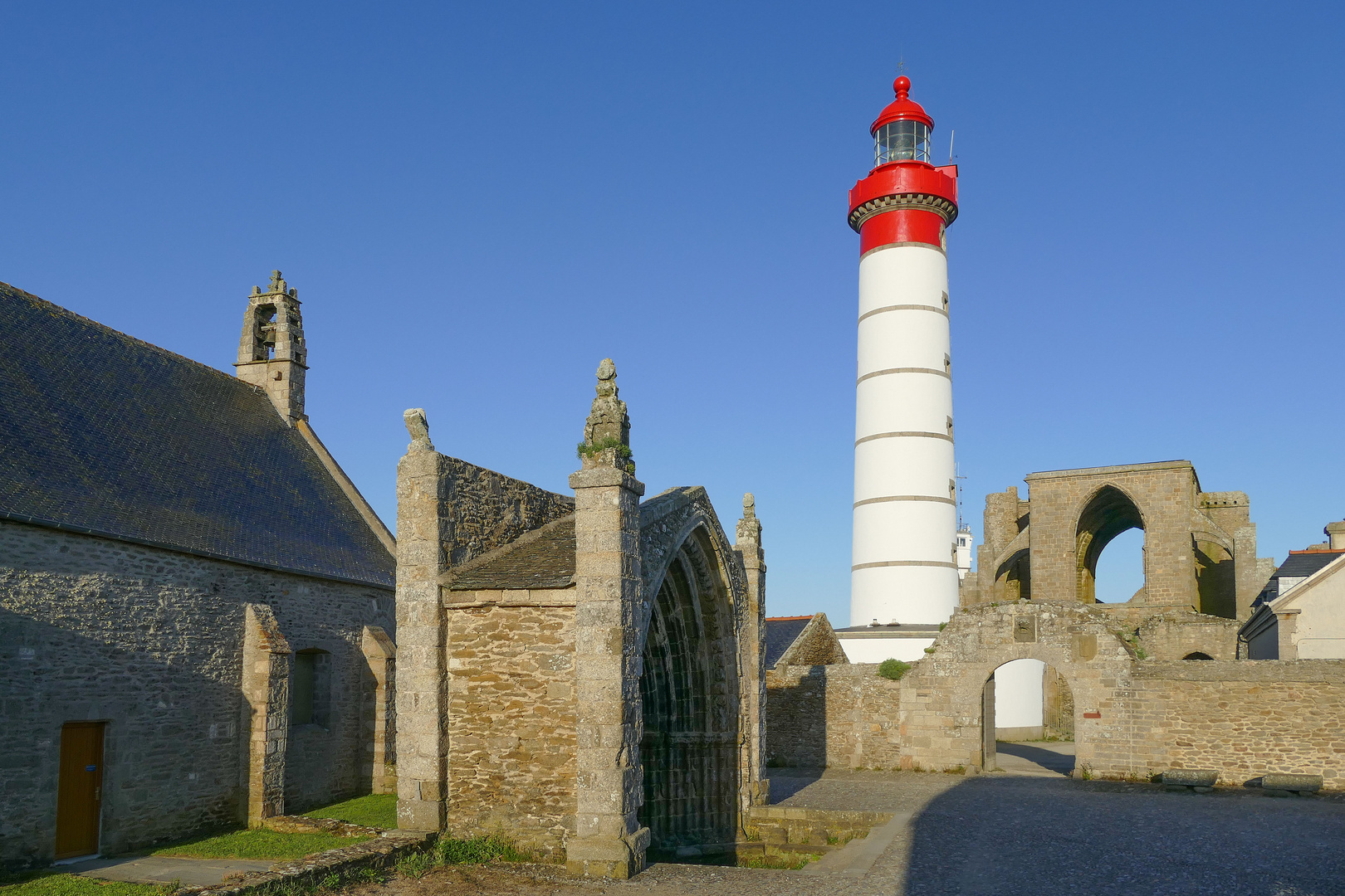 Phare de Saint-Mathieu Foto & Bild | architektur, europe, france Bilder ...