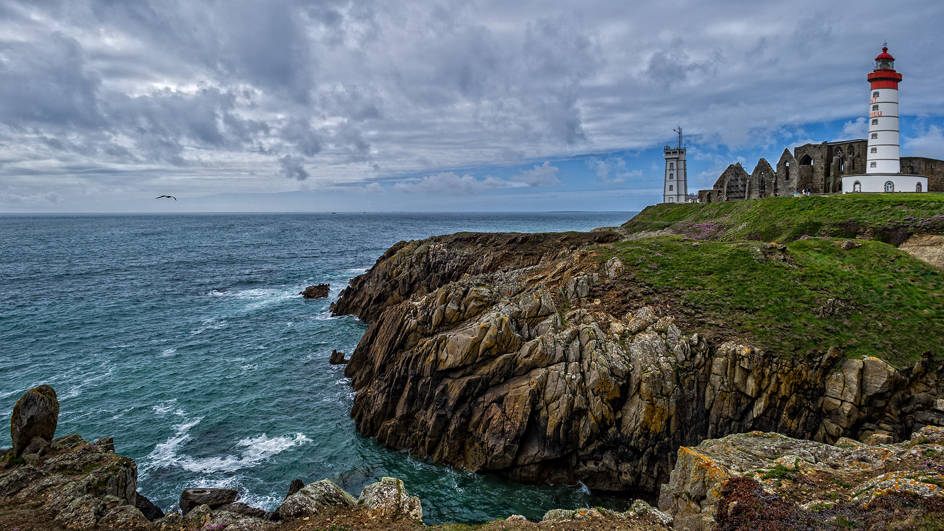 Phare de Saint-Mathieu, Bretagne Foto & Bild | architektur, europe ...