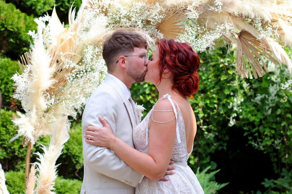 Photo 344 - Maddie + Simon- Hochzeit-03.09.22 Foto & Bild | hochzeit, trash the dress, outdoor ...