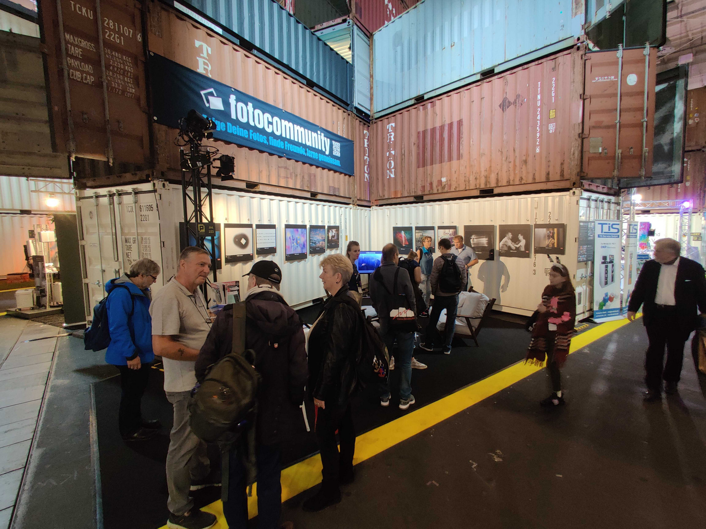 PHOTOPIA 2022 - Tag 2 :) Foto & Bild | erwachsene menschen, deutschland ...