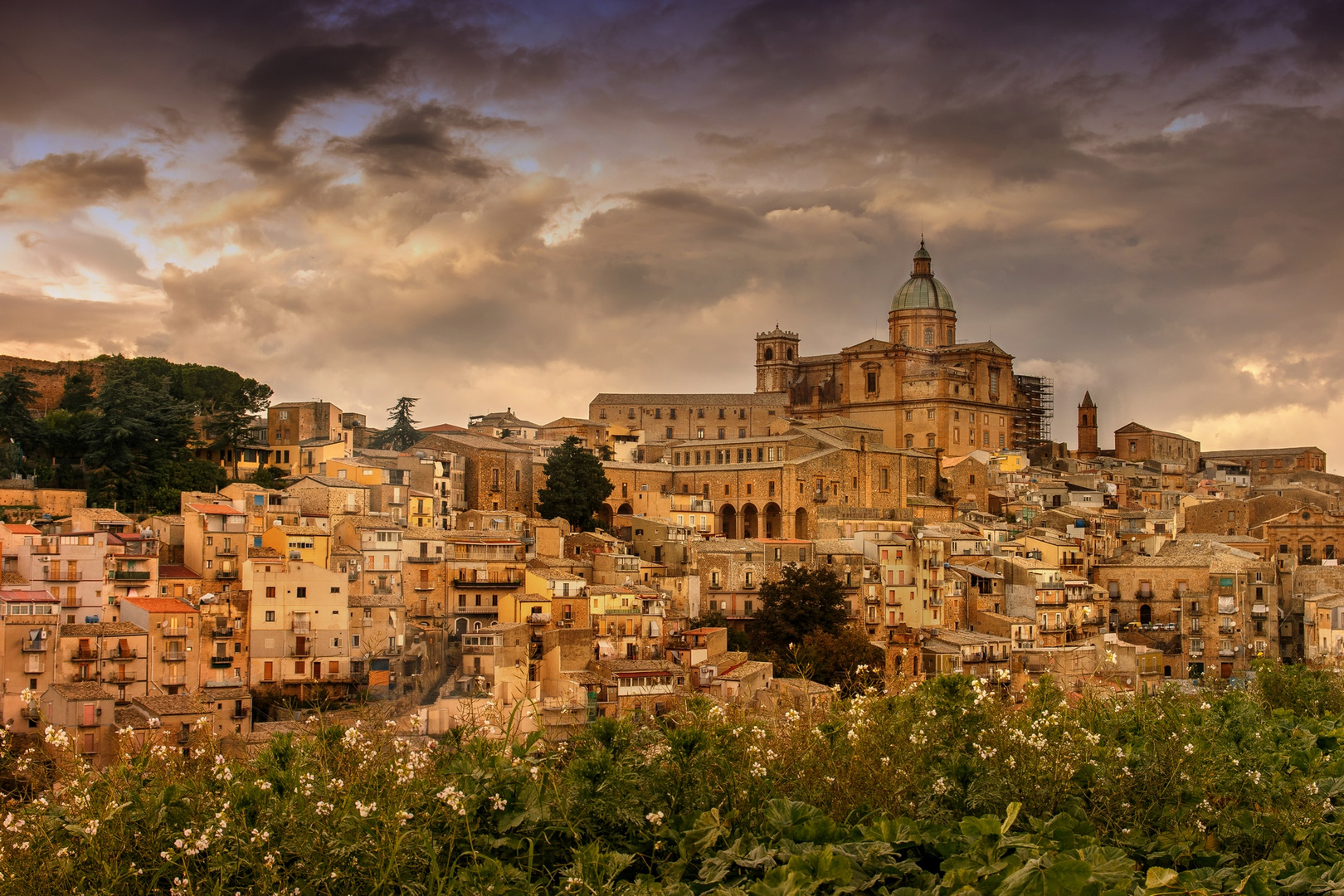Piazza Armerina III Foto & Bild | architektur, europe, italy, vatican ...