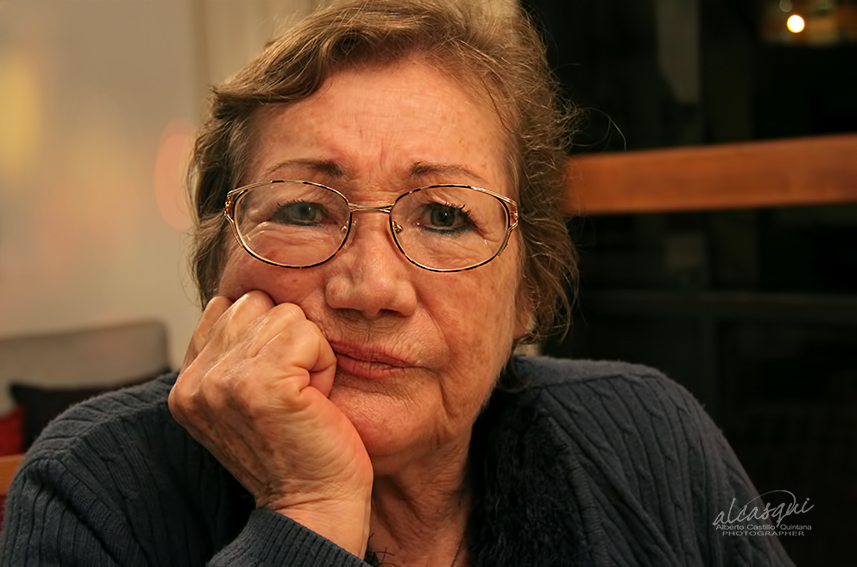 Pichina Imagen & Foto | adultos, portrait, retrato Fotos de fotocommunity