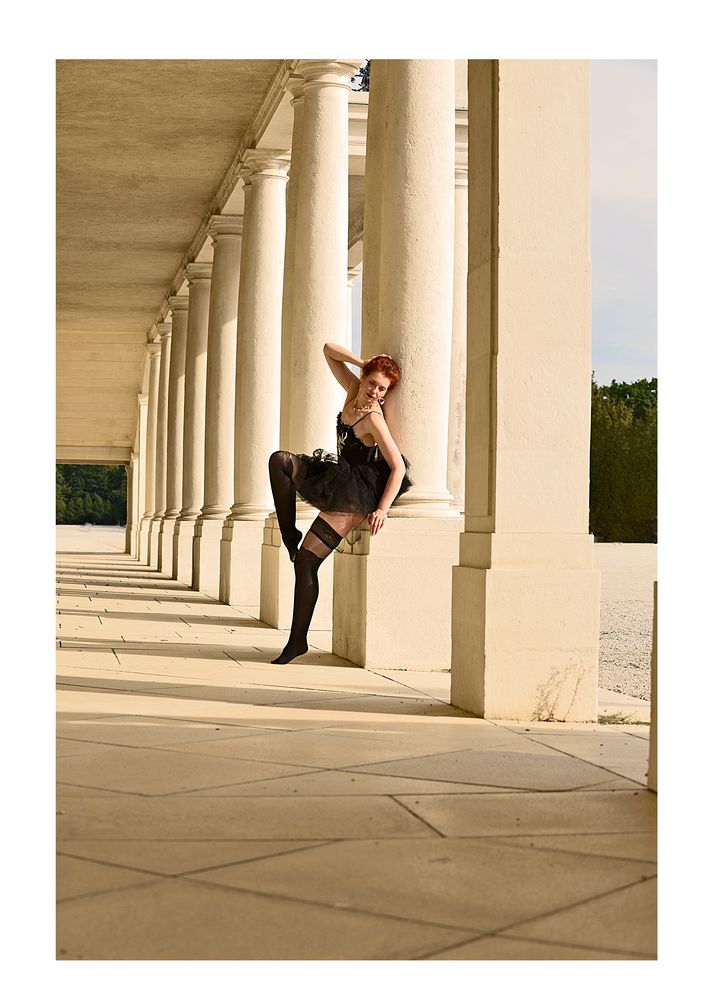 pillar Foto & Bild | erwachsene menschen, portrait, fashion Bilder auf ...