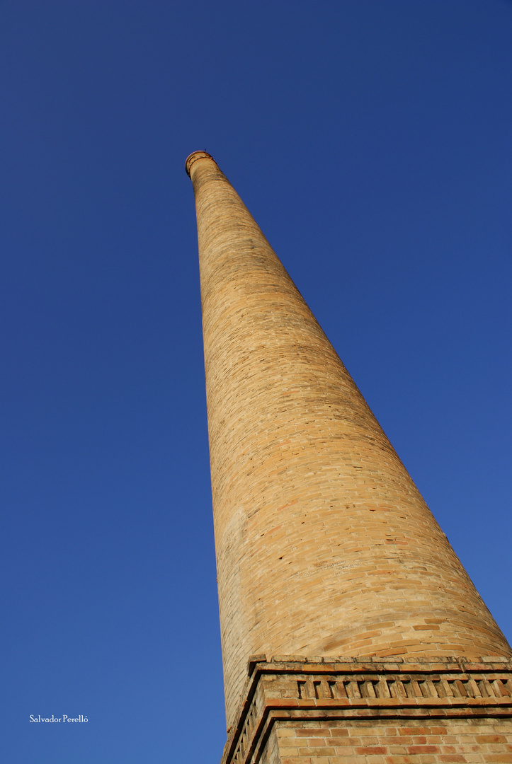 Pirulí que te ví. Imagen & Foto | arquitectura, jovenes Fotos de ...